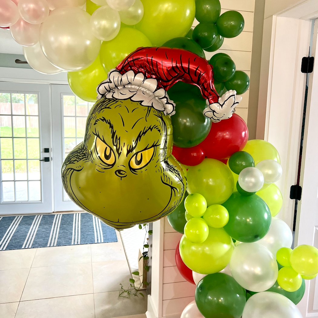 Grinch Christmas Balloon Garland Kit – Red & Green Holiday Decor ...