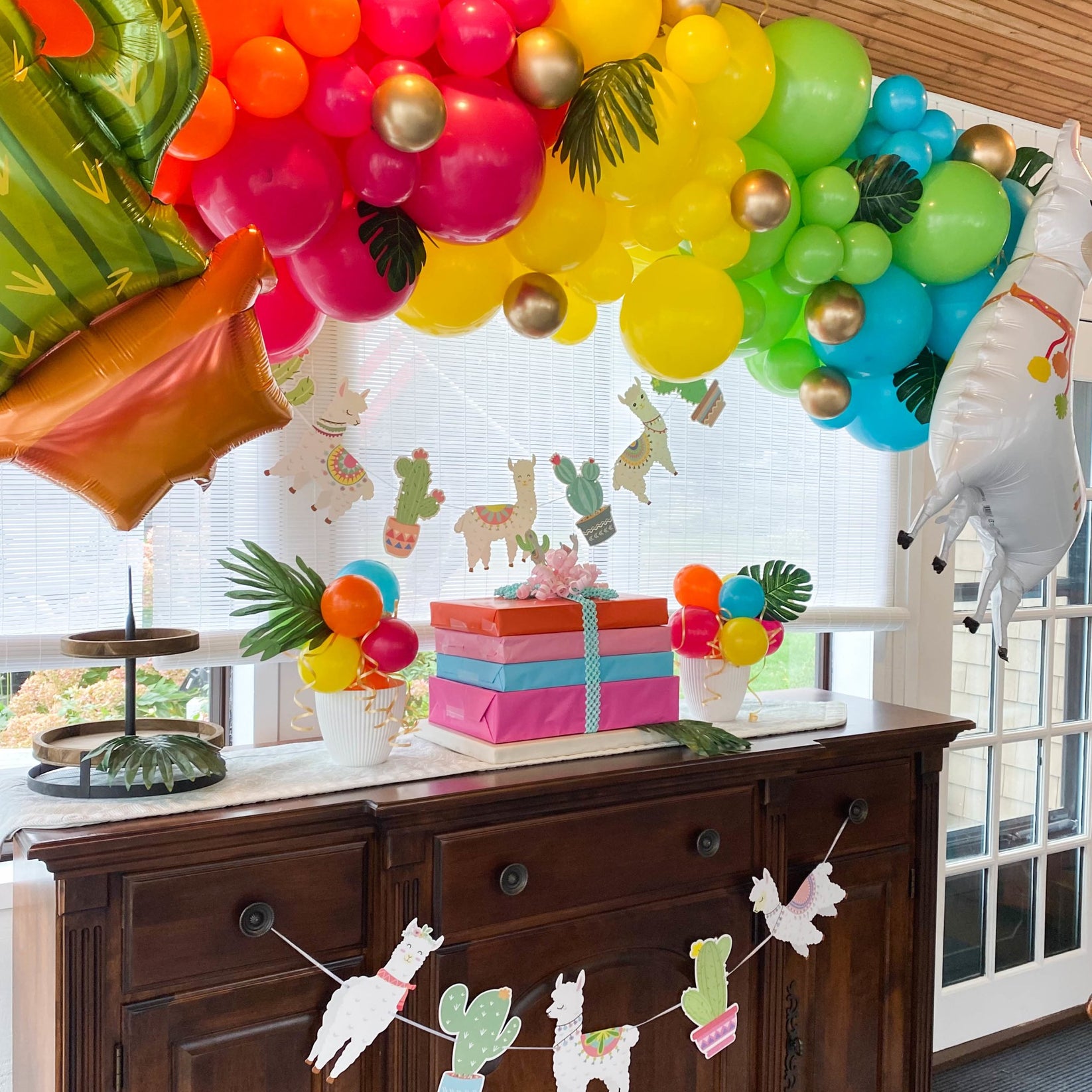 Tropical Fiesta Garland Balloon Kit from Ellie's Party Supply